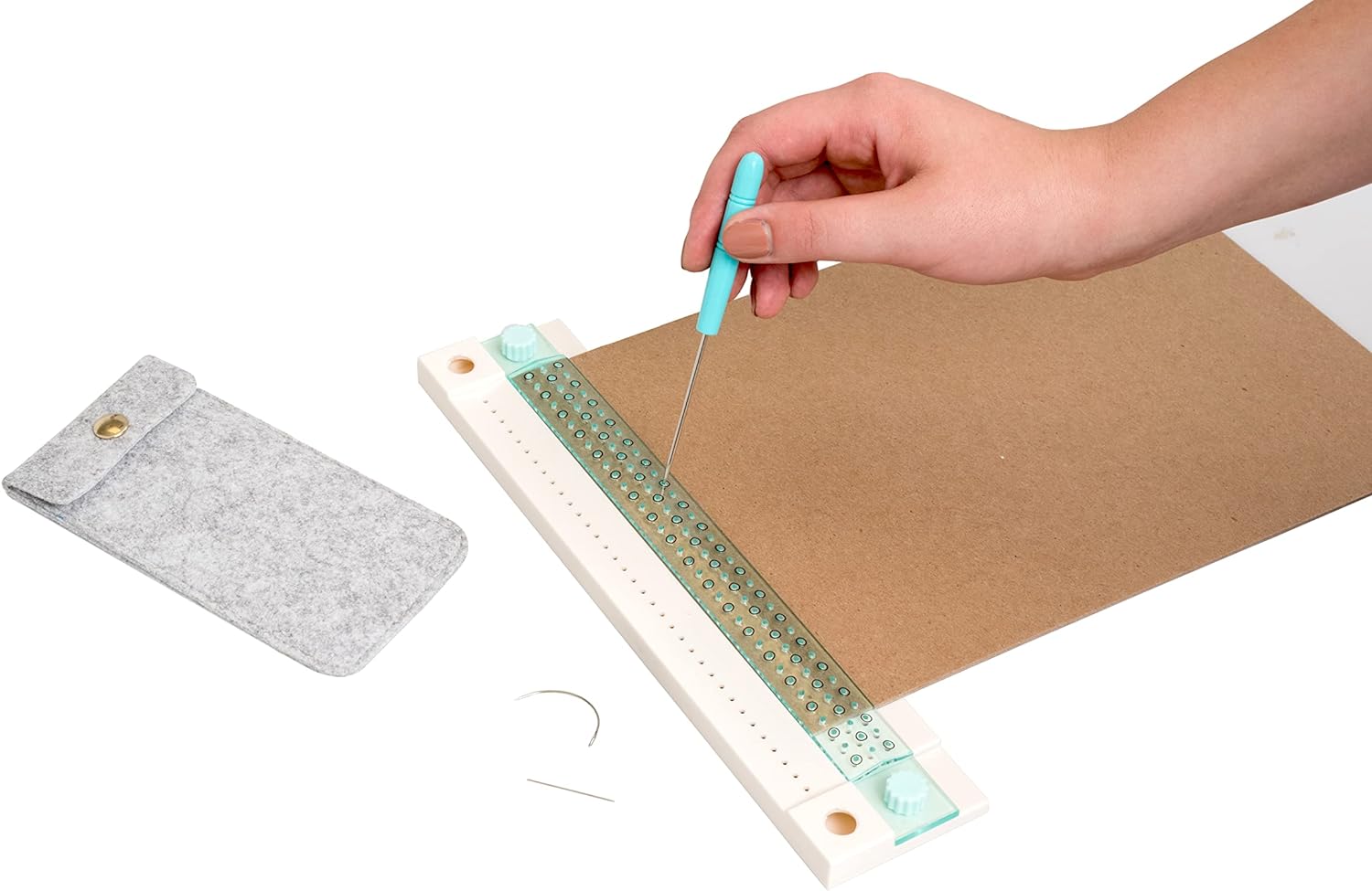 We R Makers Journal Book Binding Punch Guide Set – American Crafts