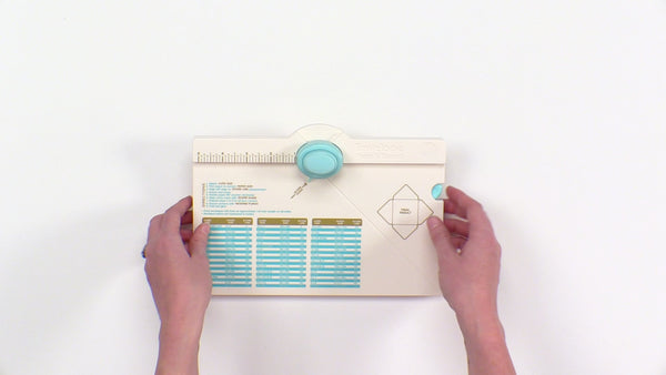 We R Makers Mini Envelope Punch Board – American Crafts