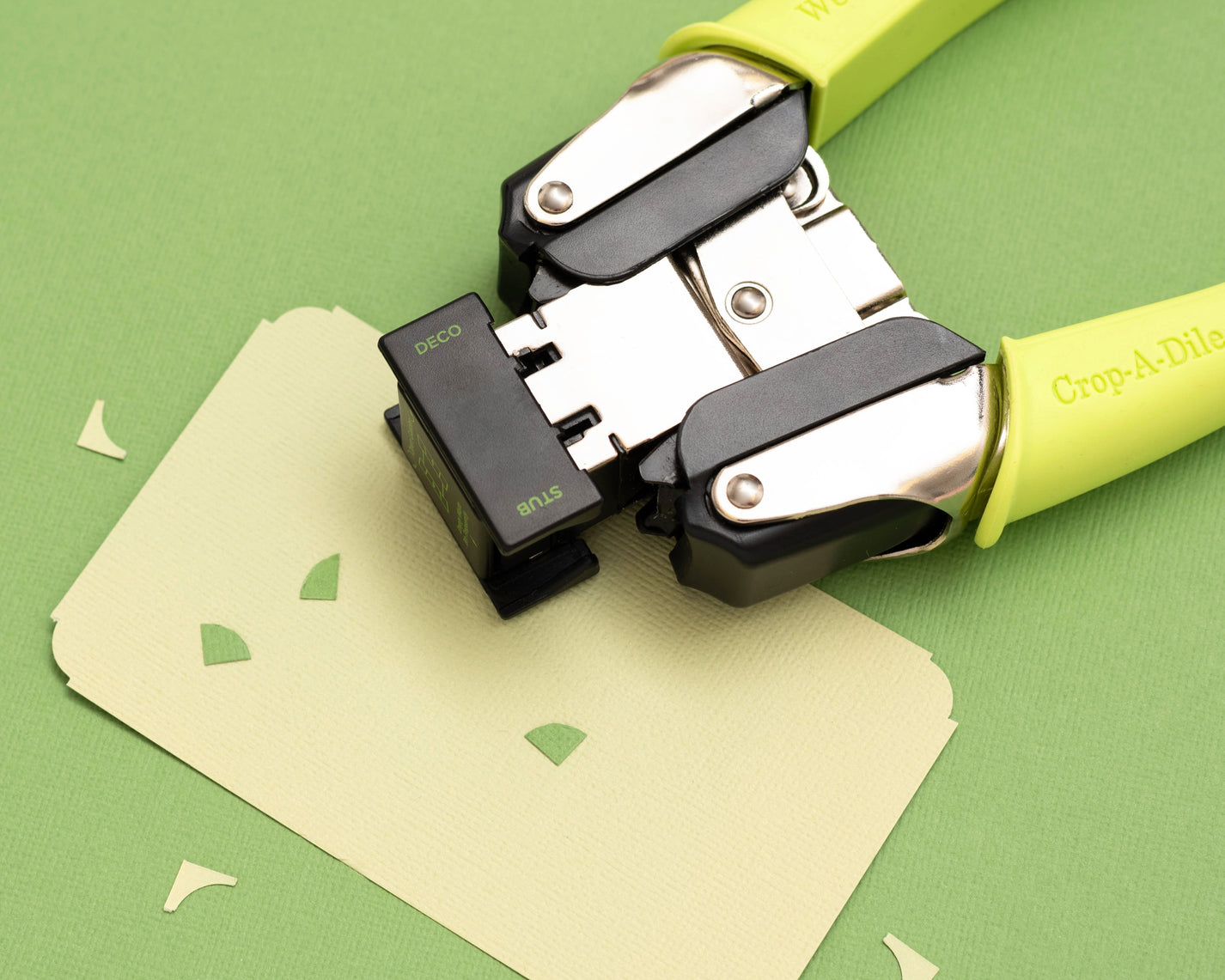 Crop-A-Dile Stub & Deco Retro Corner Chomper Tool – American Crafts