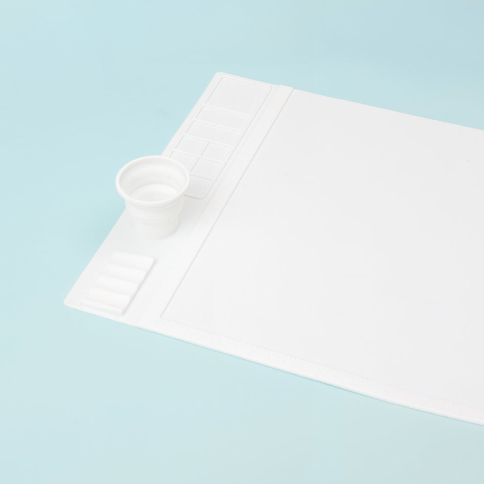 We R Makers Silicone Workspace & Stencil Mat-12"X12" – American Crafts