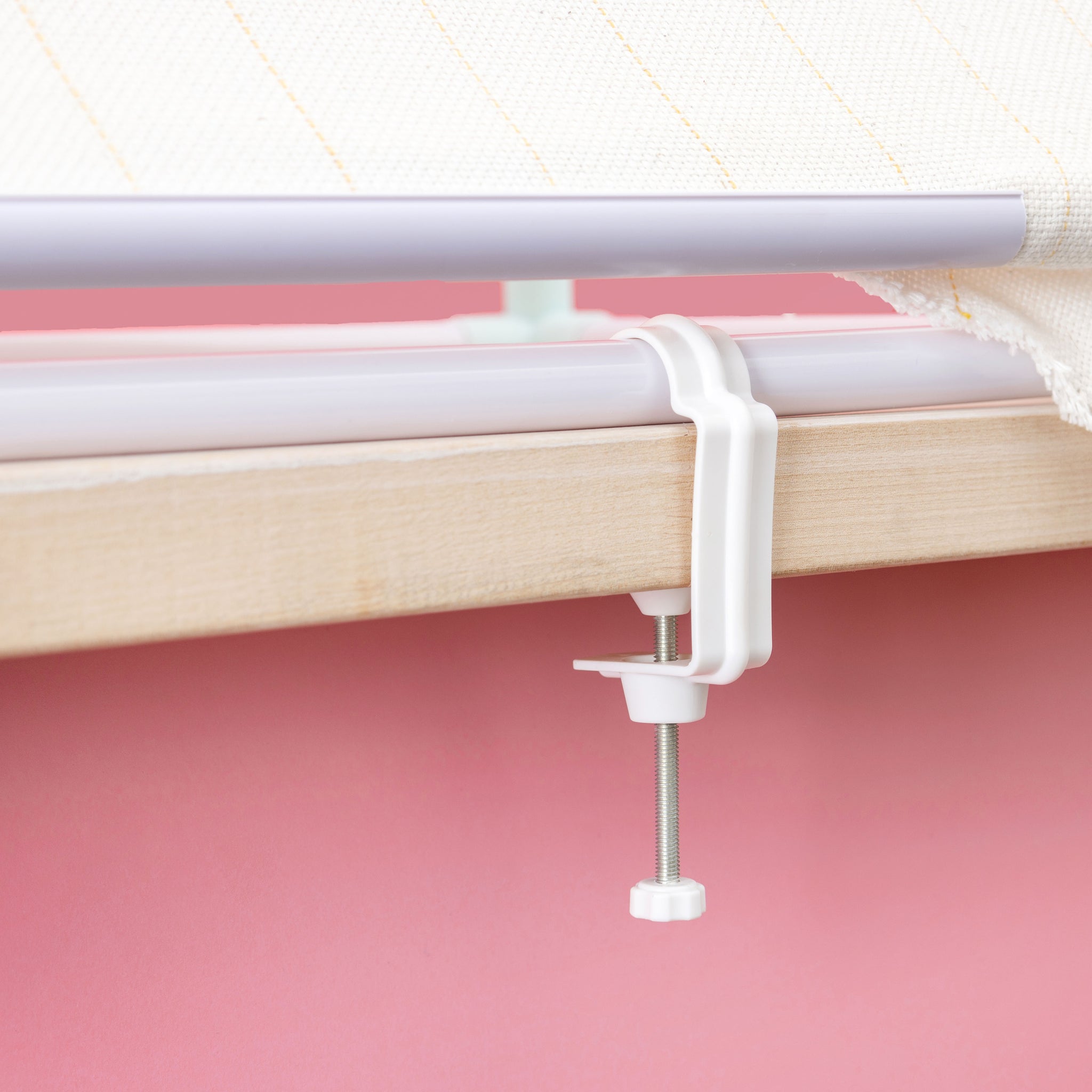 We R Memory Keepers Easy Tuft Tufting Frame – American Crafts